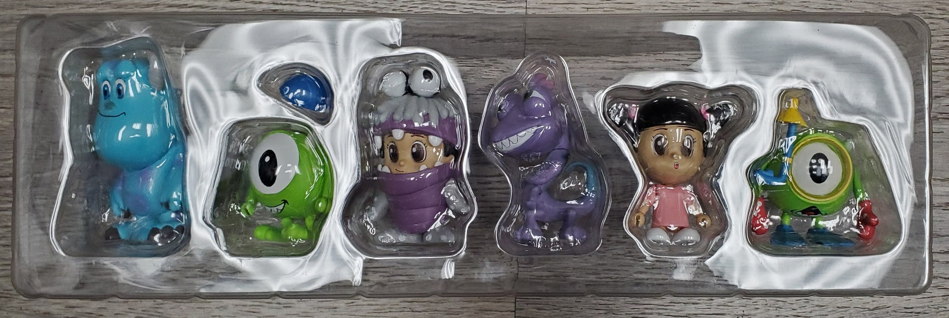Hot Toys Cosbaby Monsters Inc Box Set
