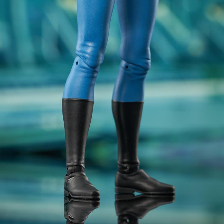 Marvel Select Invisible Woman (Sue Storm) Action Figure | ToyArena